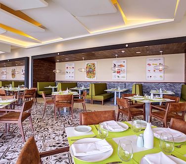 Onsite Restaurants - Royalton Bavaro, An Autograph Collection All-Inclusive Resort & Casino